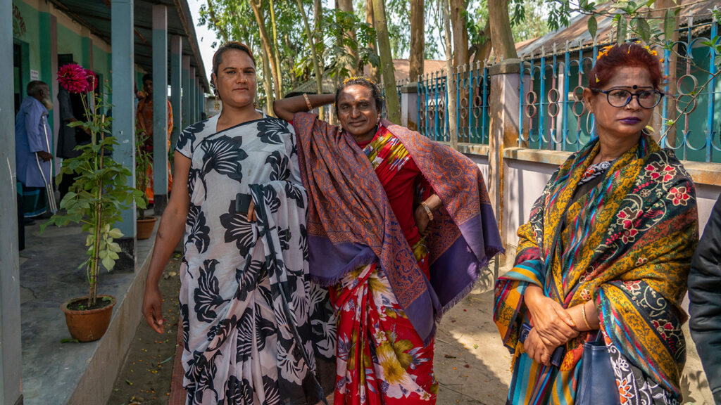 Reaching the transgender community in Bangladesh | Stories | Sightsavers